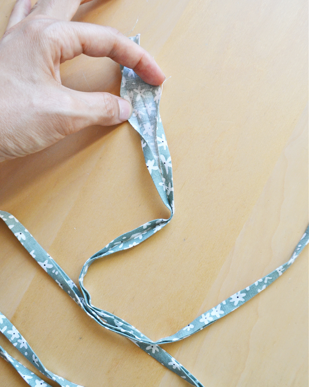 Como Podes Costurar um Saco que Fecha com Fitas - Leonor Com Amor